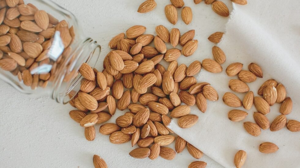 The Best Low-Carb Nuts: A Ranking from Lowest to Highest | Nuts And ...